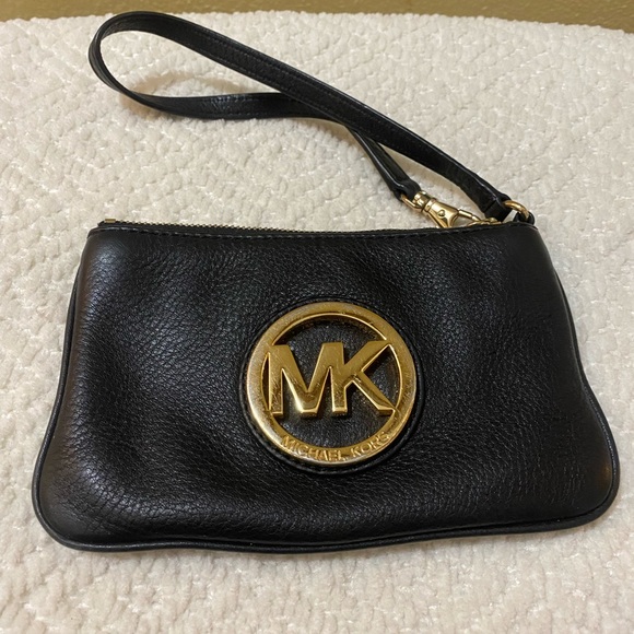 Michael Kors | Bags | Michael Kors Black Wristlet With Mk Gold Hardware ...